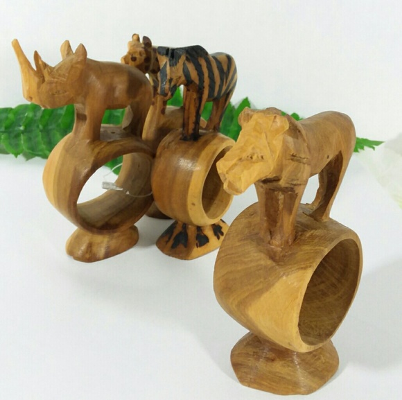 VNTG KENYA | Kitchen | Vntg Handcarved Safari Animal Napkin Rings ...